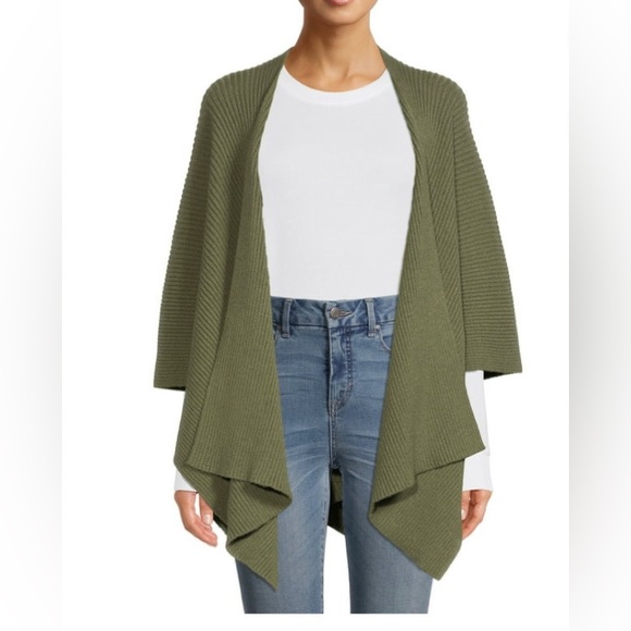 Other | Green Ribbed Ruana Wrap | Poshmark